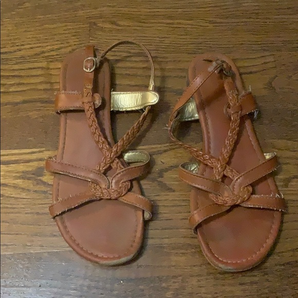 Report | Shoes | Report Sandals | Poshmark